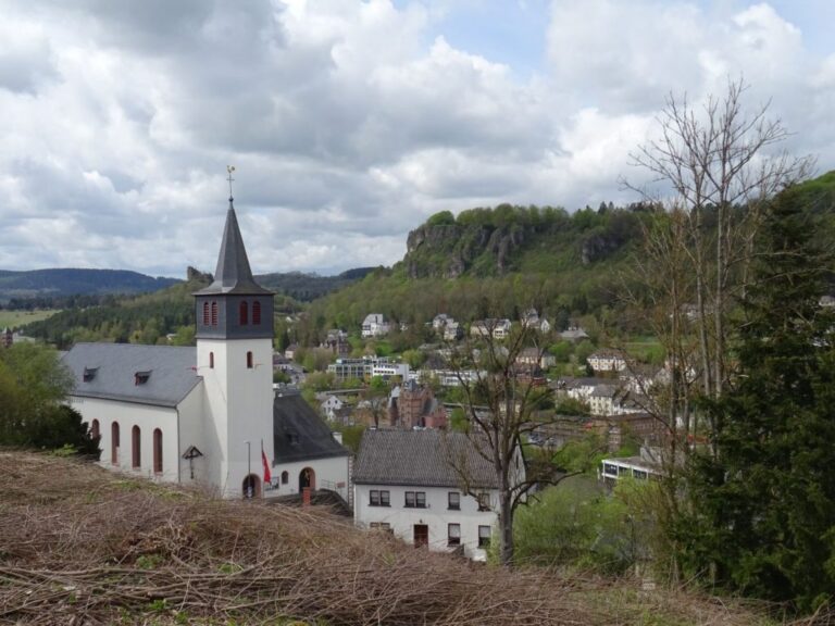 Eifel mit Kindern | 20x Ausflüge & Geheimtipps - Reisetippsmitkindern.de
